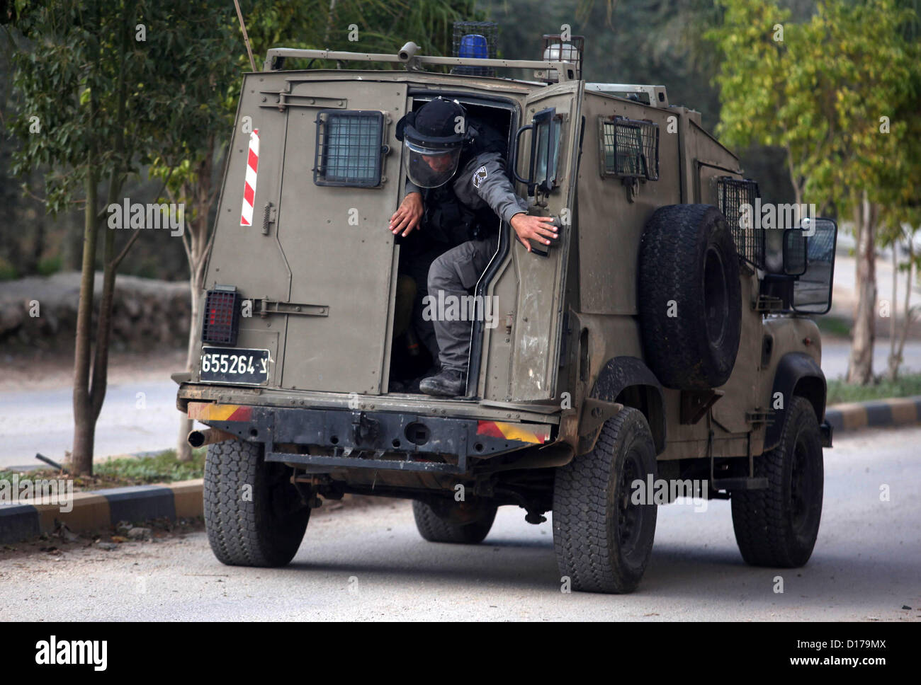 Dec. 10, 2012 - Ramallah, West Bank, Palestinian Territory - An Israeli ...
