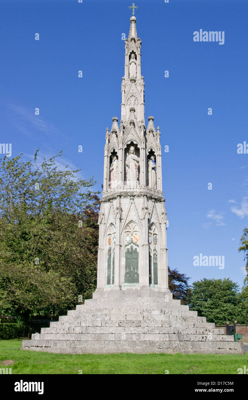 War memorial in cross hi-res stock photography and images - Alamy