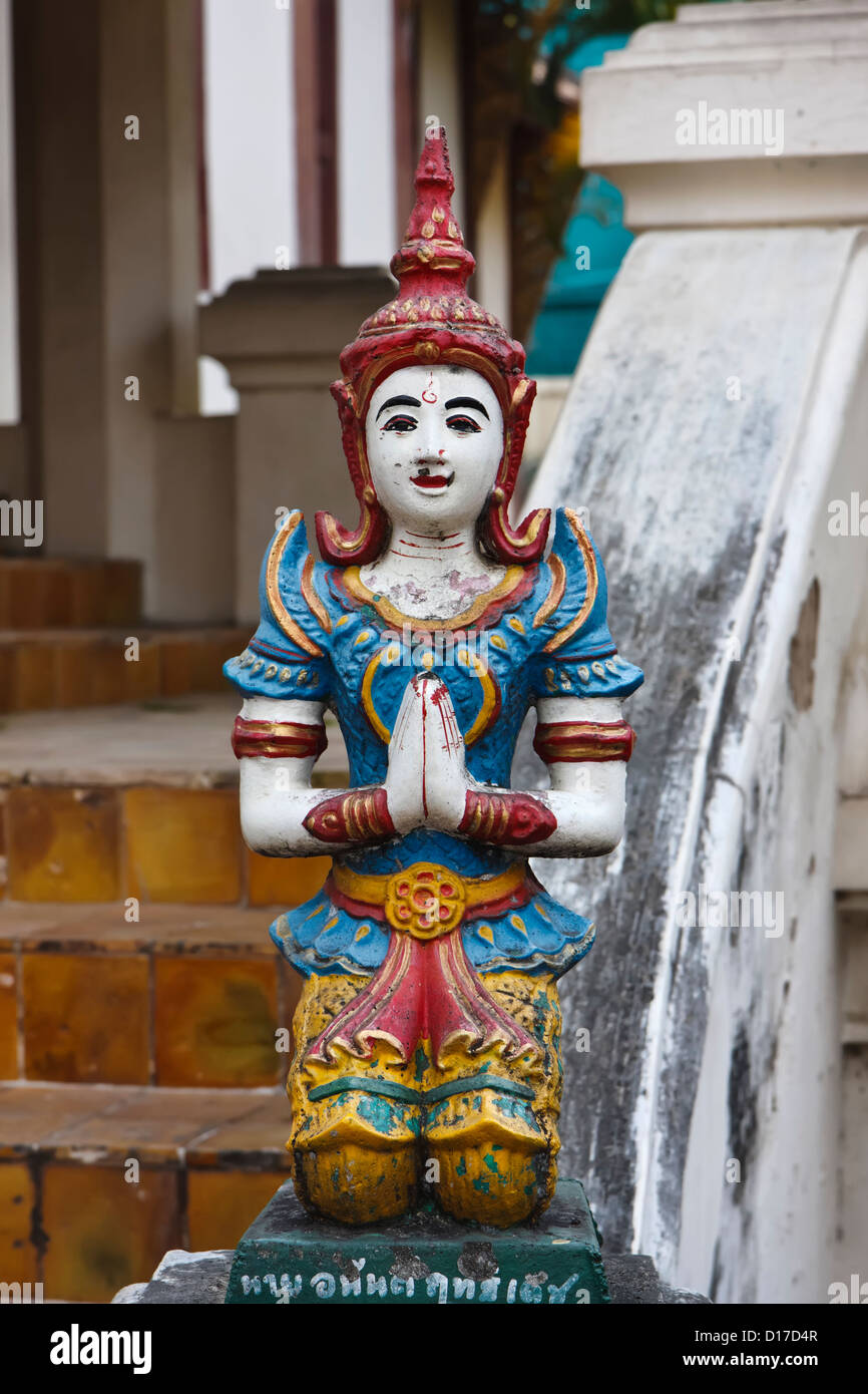 Thailand, Chiang Mai, Gate Khar Rnam Temple, small religious statue ...