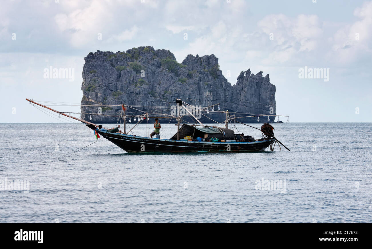 Thailand, MU KOH ANGTHONG National Marine Park, local fishing boat ...