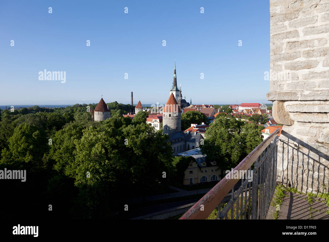 Medieval railing hi-res stock photography and images - Alamy