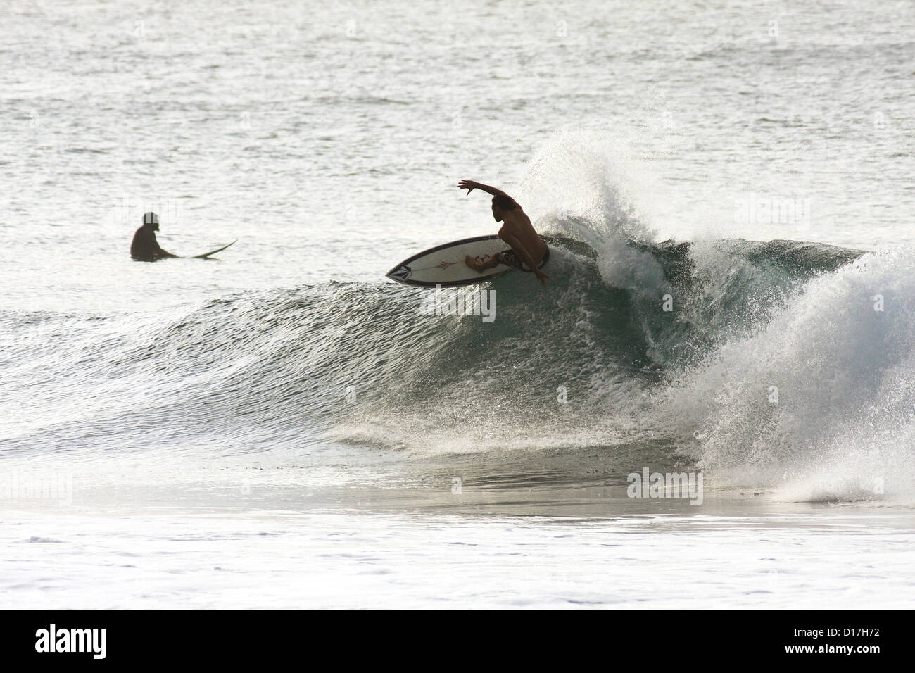 Hawaii, Oahu, North Shore, Pipeline, Surfer, Riding A Wave Stock Photo ...