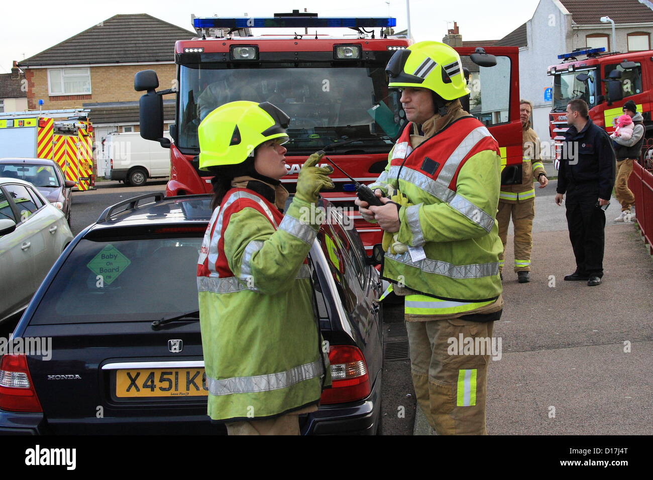 Bee breathing hi-res stock photography and images - Alamy