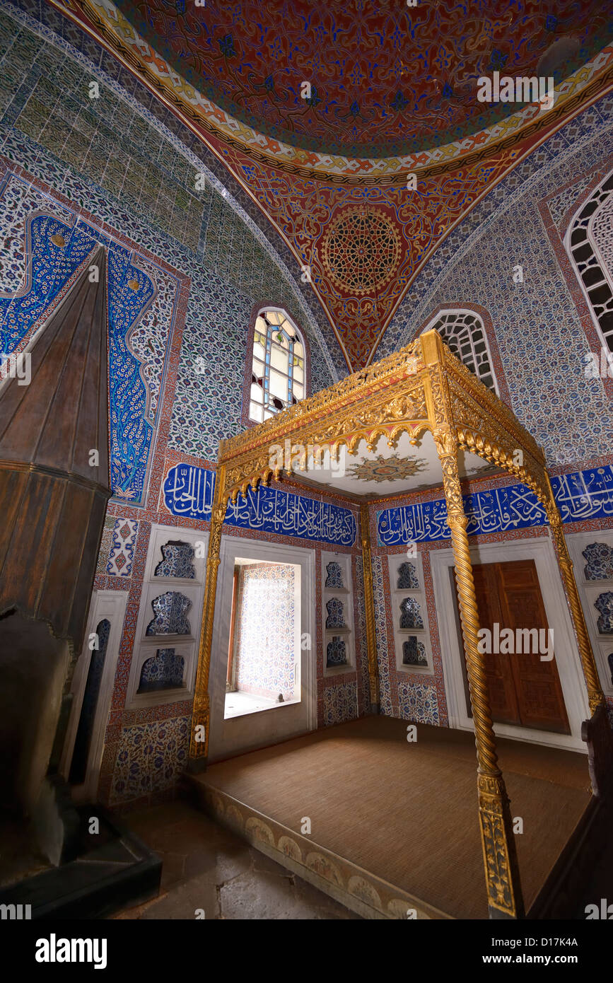 Privy Chamber of Murat III designed by Sinan in the Topkapi Palace ...