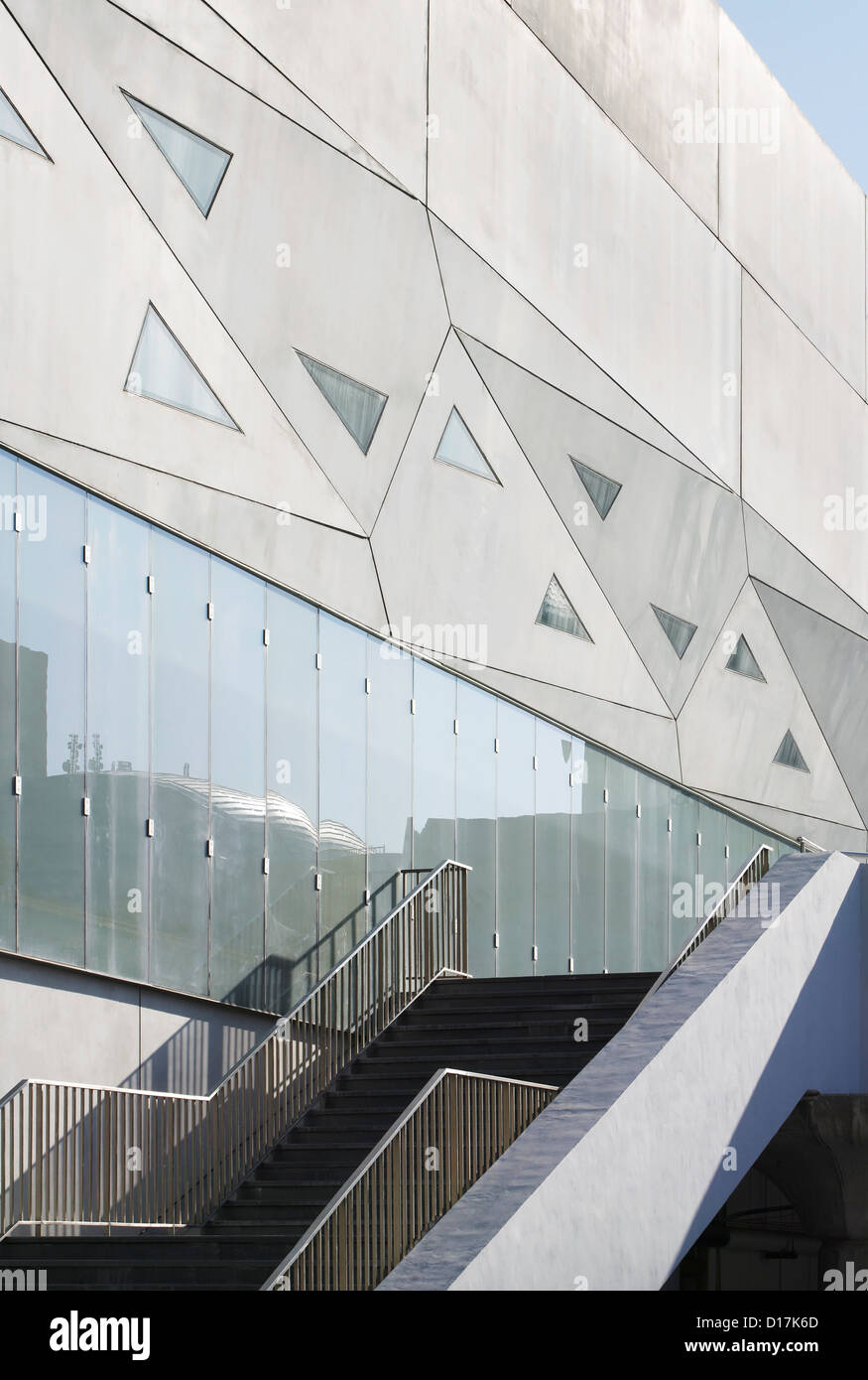 Tel Aviv Museum of Art, Tel Aviv, Israel. Architect: Preston Scott ...