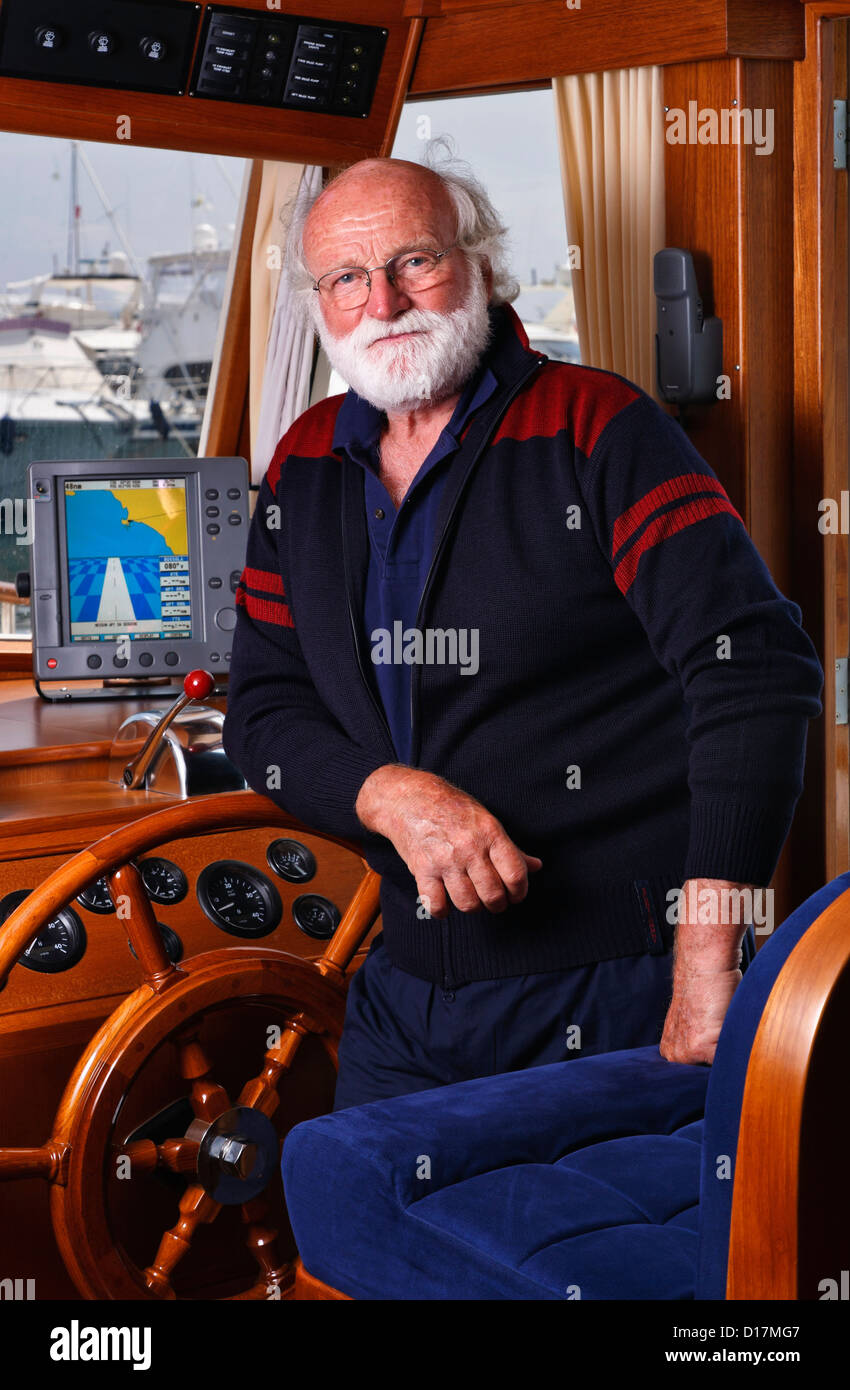 Elderly sailor hi-res stock photography and images - Alamy