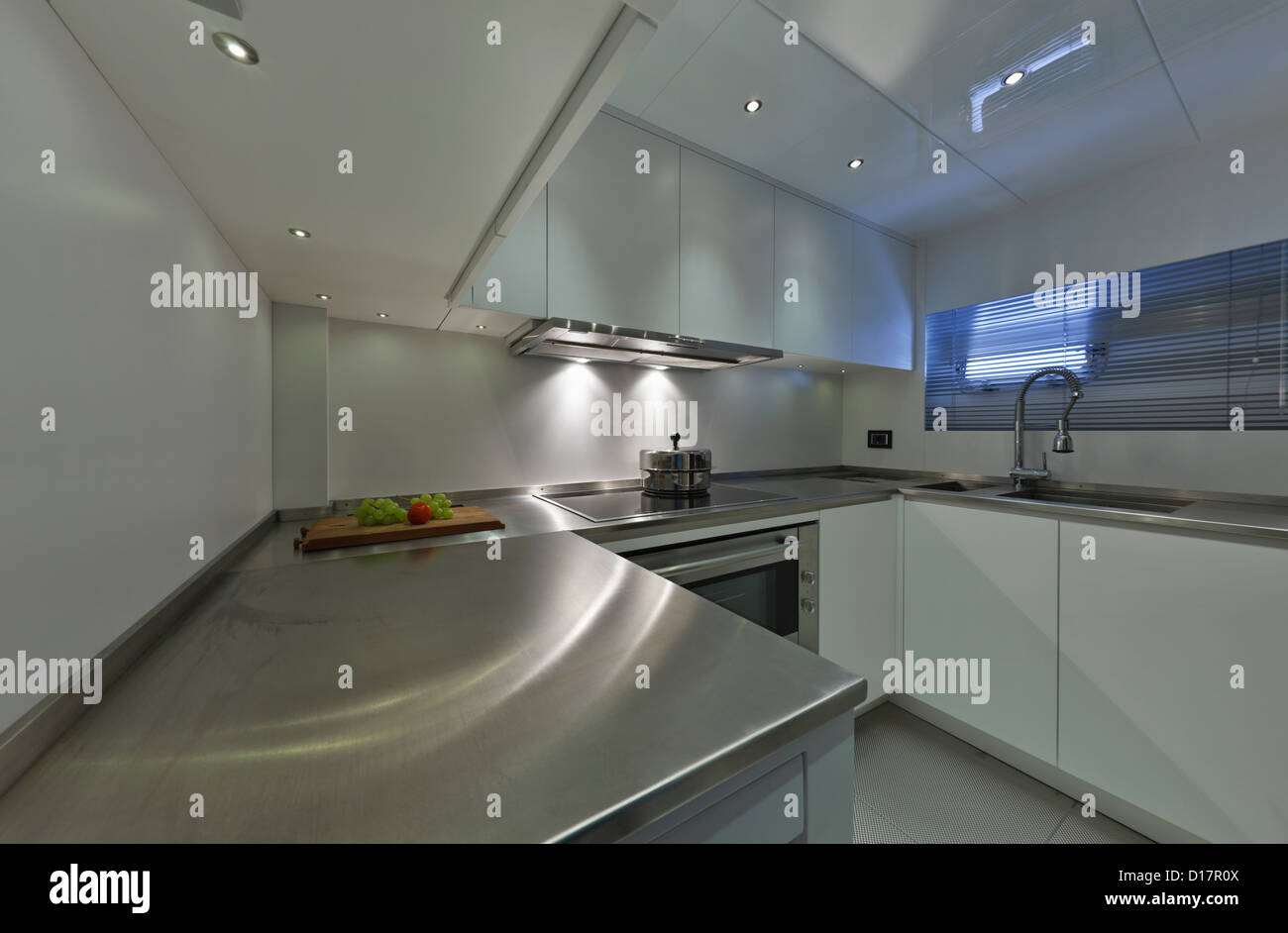 36 meters hi-res stock photography and images - Alamy