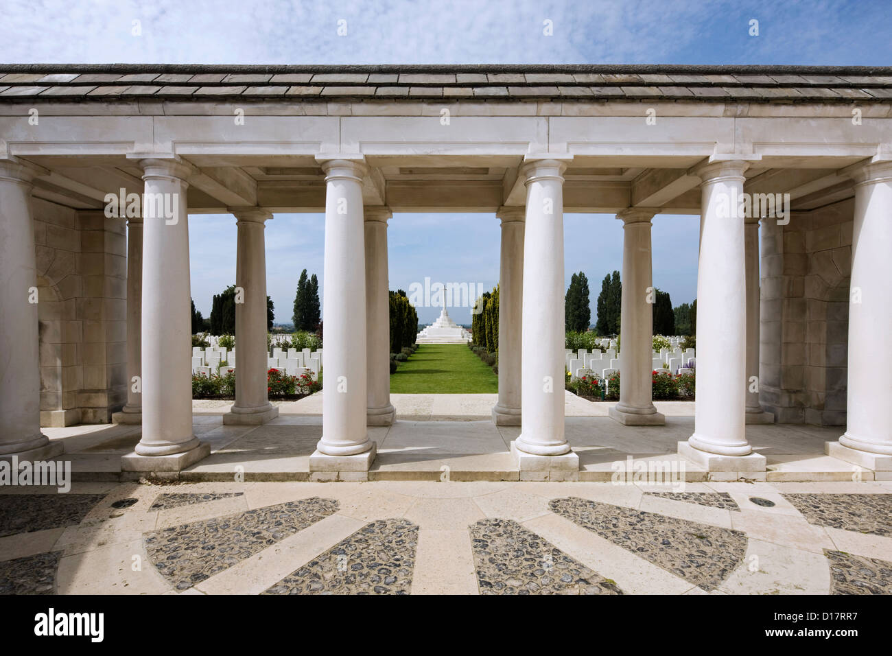 Commonwealth War Graves Commission Tyne Cot Cemetery for First World ...