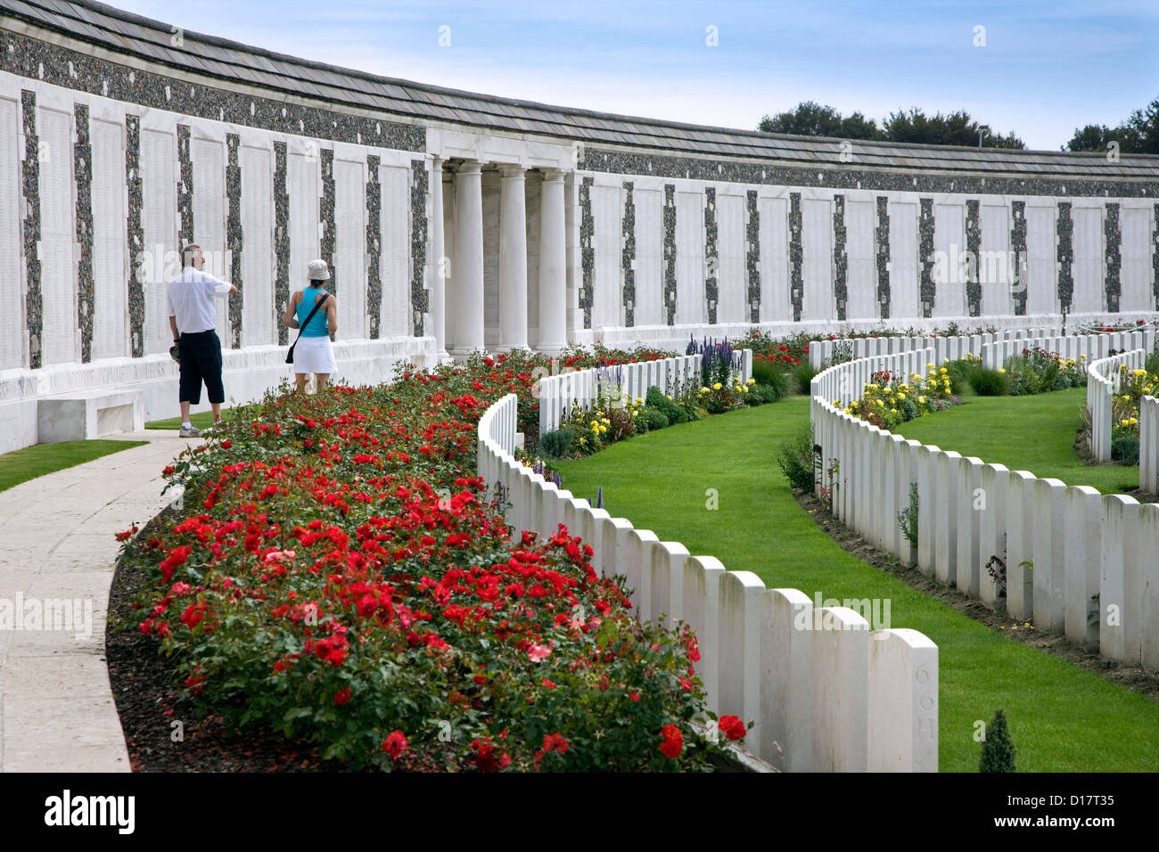 Commonwealth War Graves Commission Tyne Cot Cemetery for First World ...