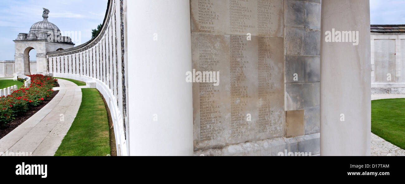 Commonwealth War Graves Commission Tyne Cot Cemetery for First World ...