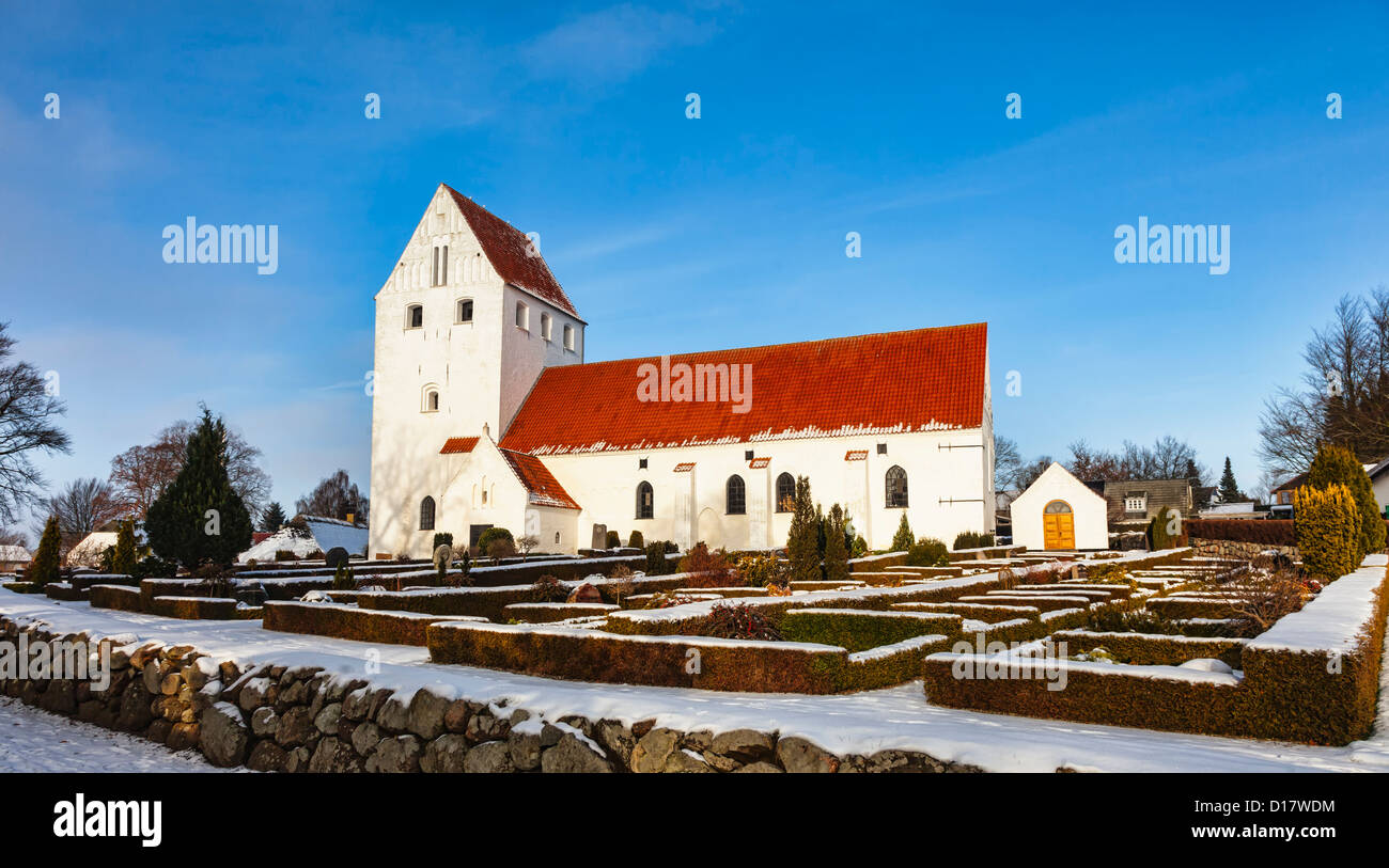 Medieval church hi-res stock photography and images - Alamy