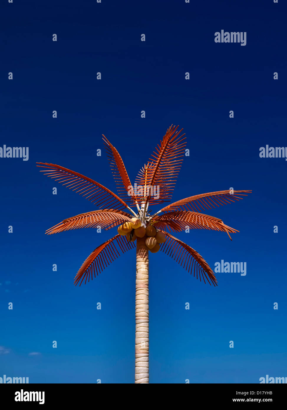 Plastic palm tree hi-res stock photography and images - Alamy