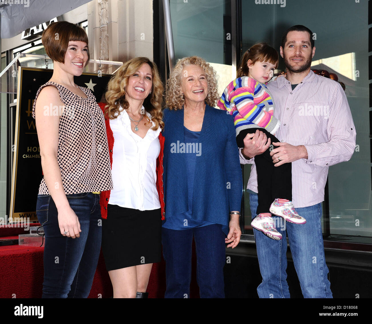 Dec. 2, 2012 - Hollywood, California, U.S. - CAROLE KING & FAMILY ...