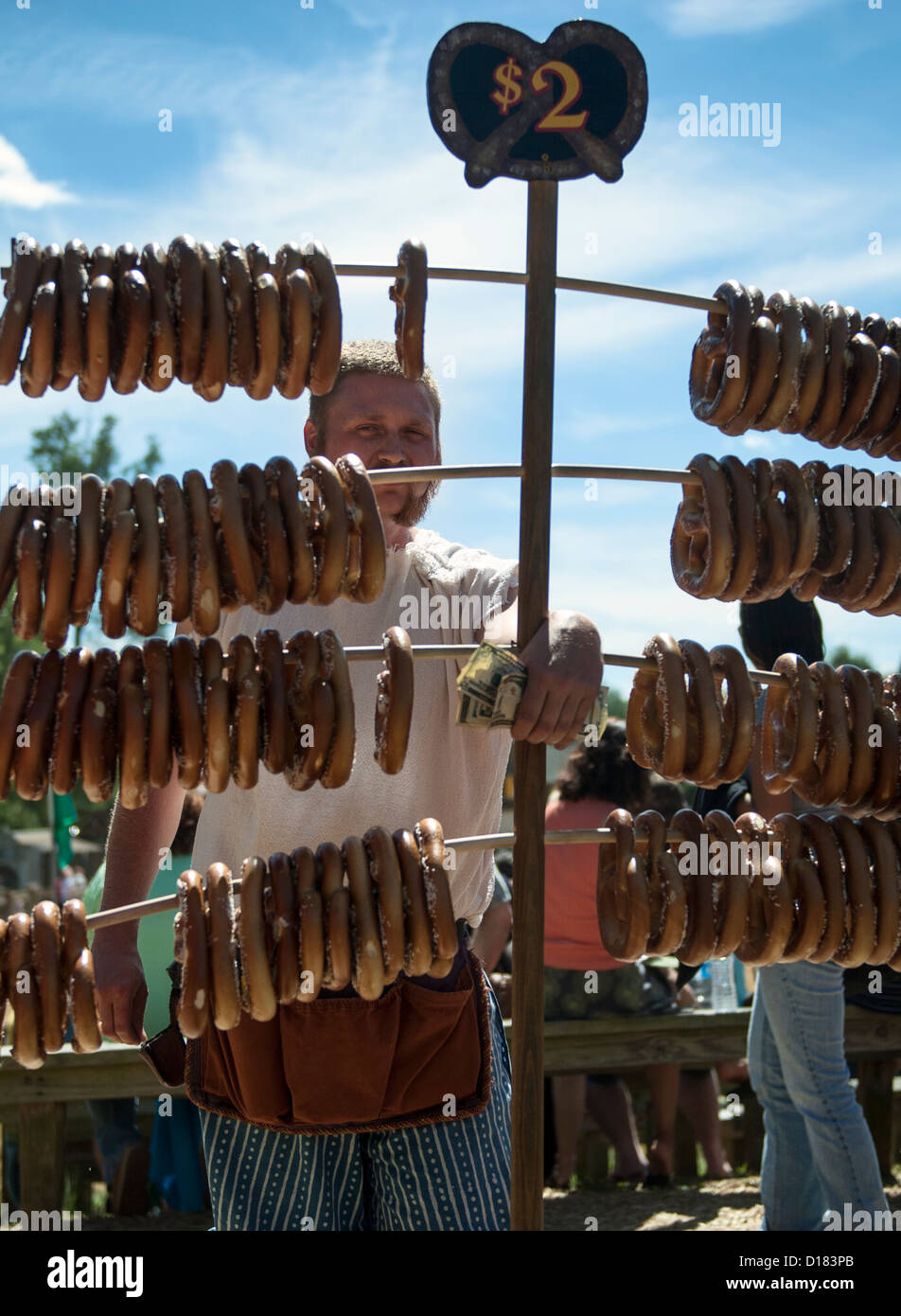 Portable pretzel stand hi-res stock photography and images - Alamy