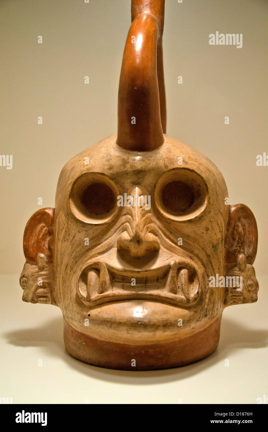 Ceramic vessel, portrait vessel Moche culture 100 AC-800 AC Perú Stock ...
