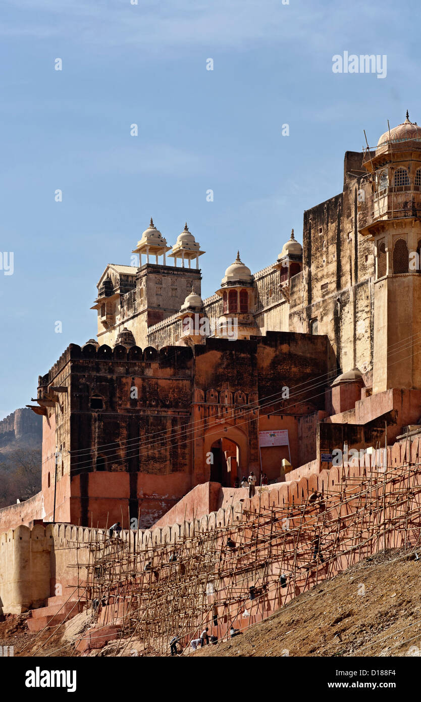 India, Rajasthan, Jaipur, view of the Amber Fort, all-built in white ...