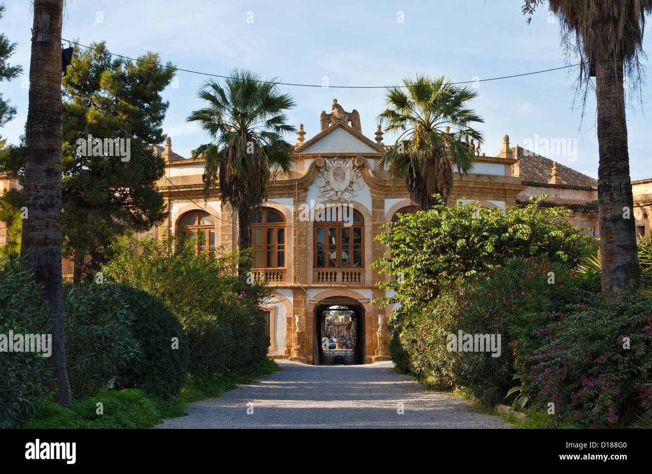 Palermo villas hi-res stock photography and images - Alamy