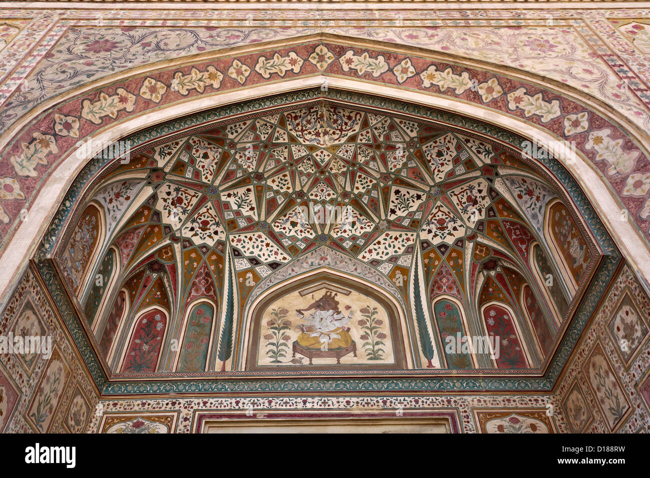 Amber fort decorations hi-res stock photography and images - Alamy
