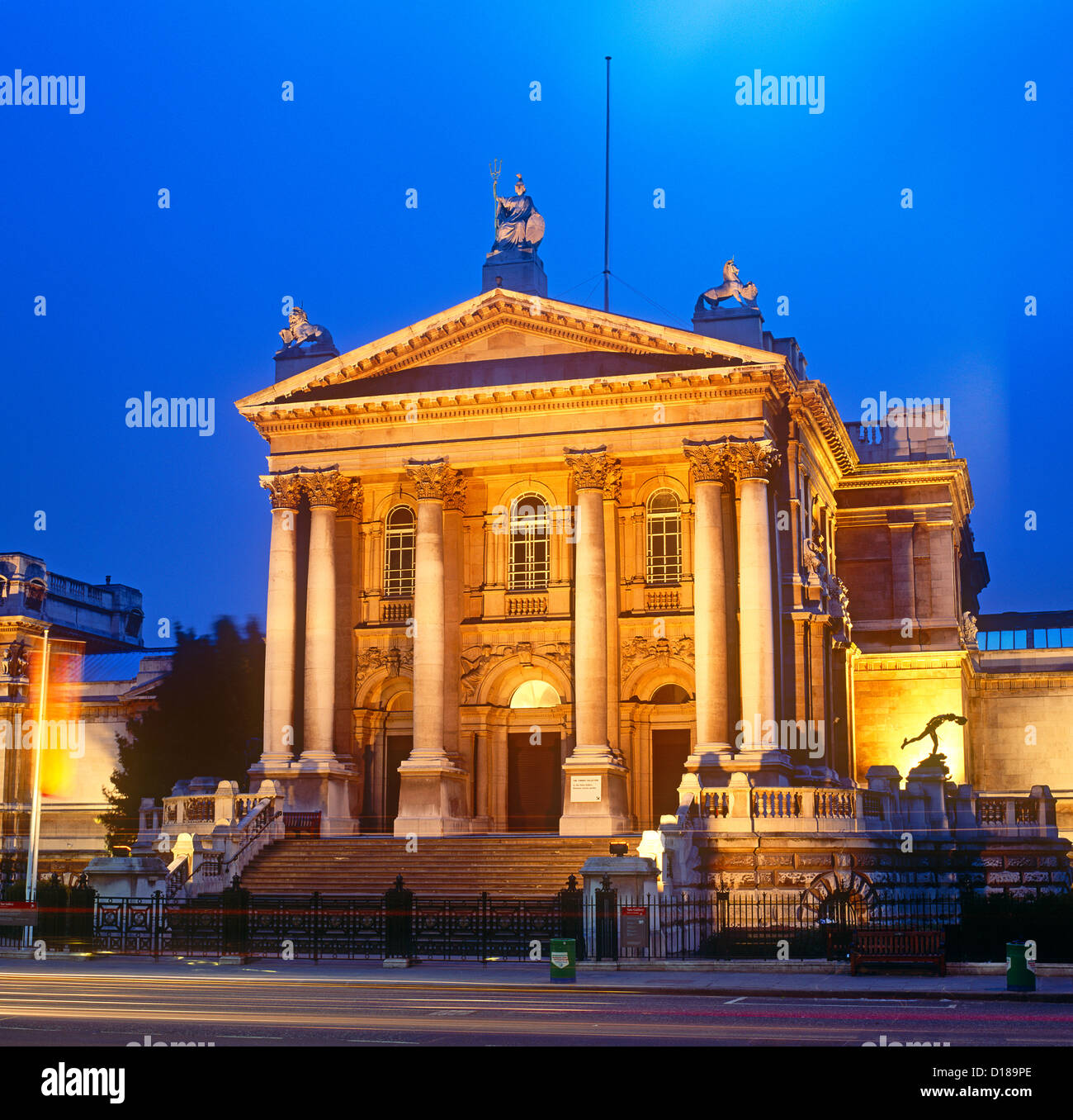 Tate gallery hi-res stock photography and images - Alamy