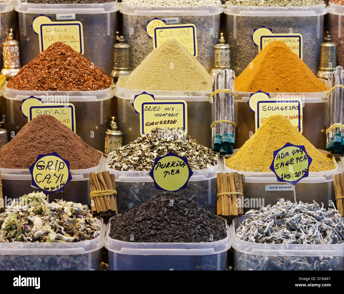 Turkey, Istanbul, Spice Bazaar, turkish spices for sale Stock Photo - Alamy