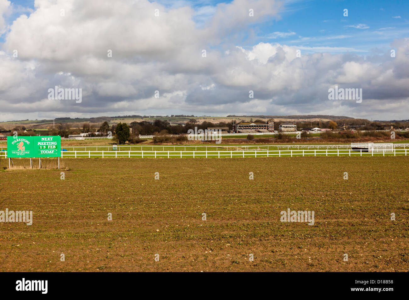 Folkestone racecourse hi-res stock photography and images - Alamy