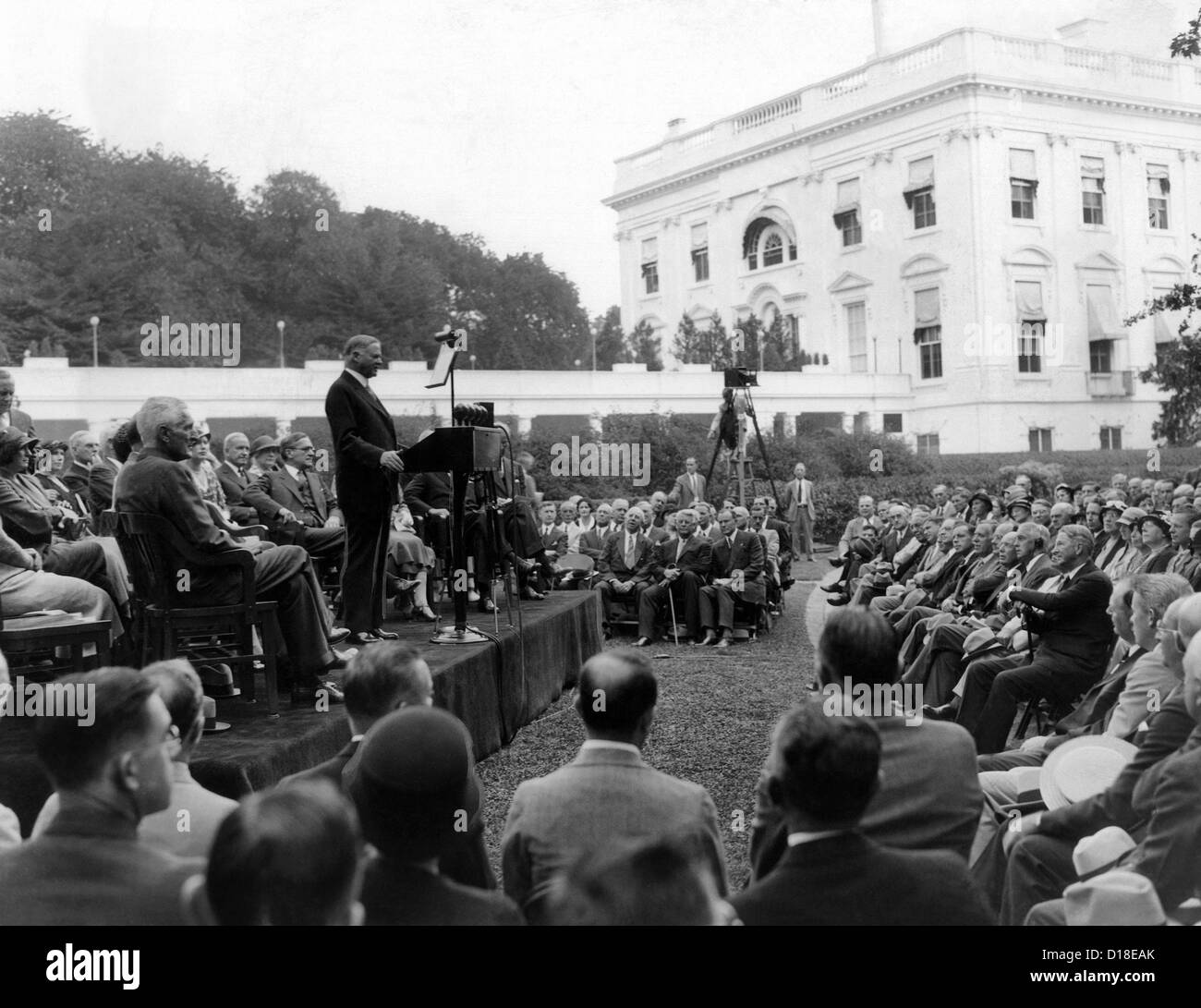 1930s white house hi-res stock photography and images - Alamy