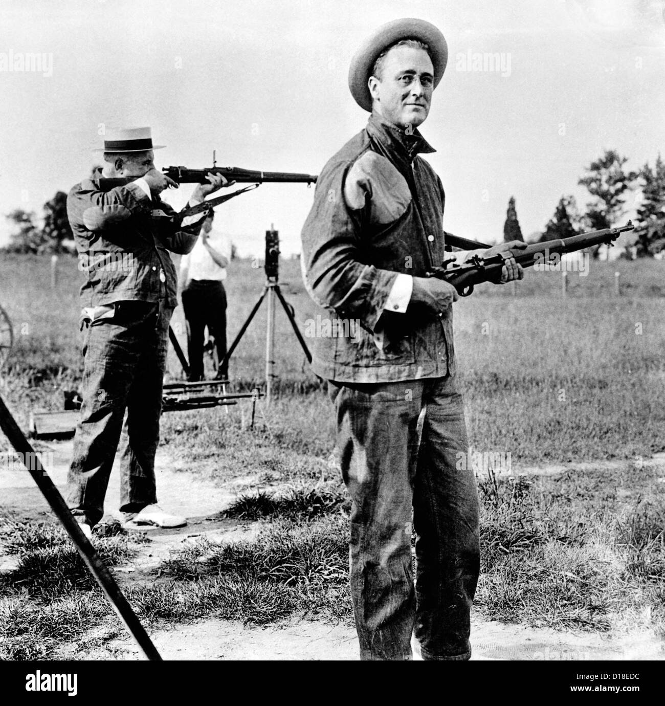 Franklin Roosevelt on a rifle range at Indian Point, New York. FDR ...
