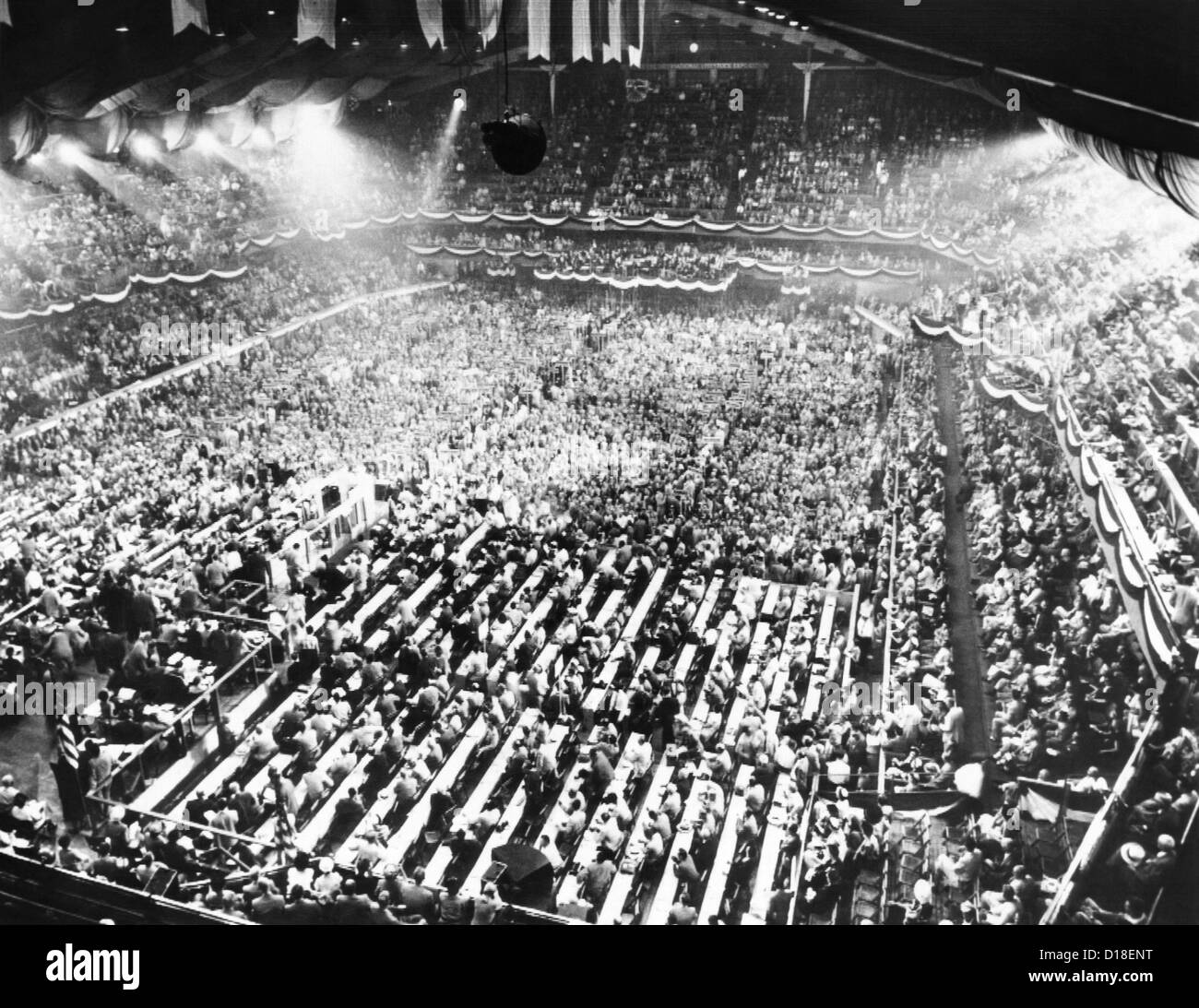 First session of the 1952 GOP National Convention in Chicago. July 7 ...