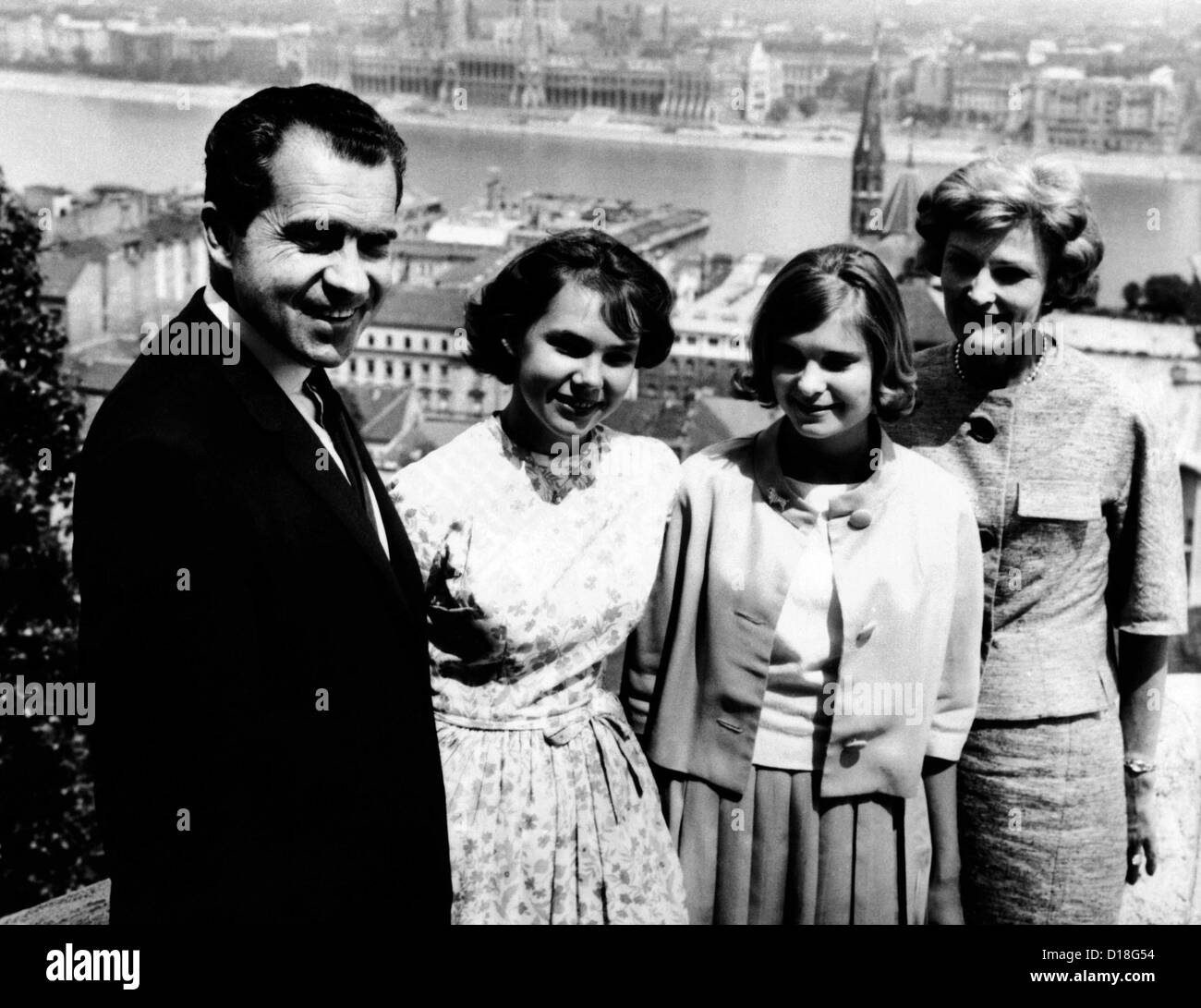 Richard nixon with his family hi-res stock photography and images - Alamy