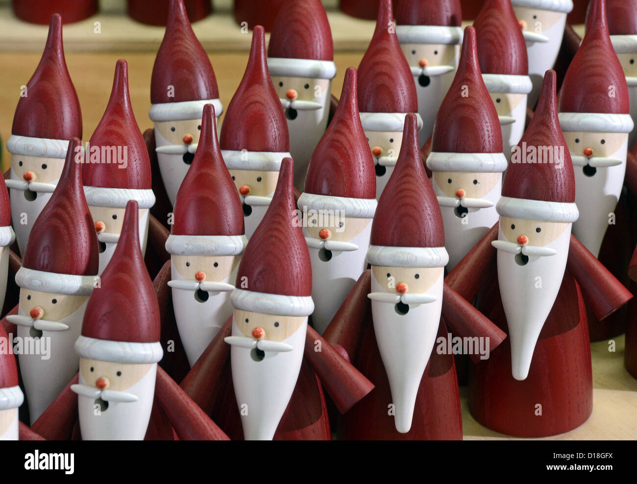 Seiffen christmas market hi-res stock photography and images - Alamy