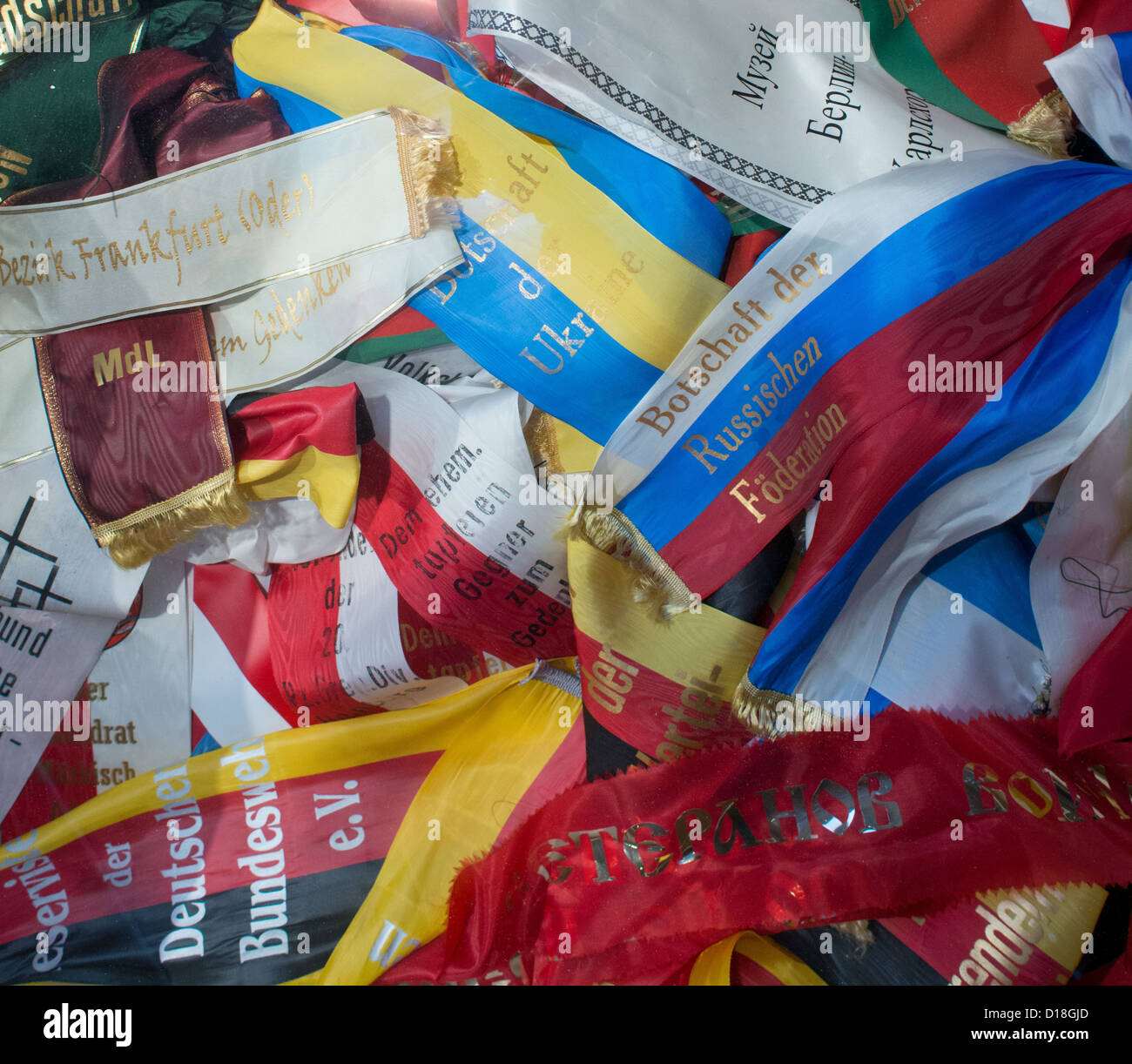 Mourning bands hi-res stock photography and images - Alamy