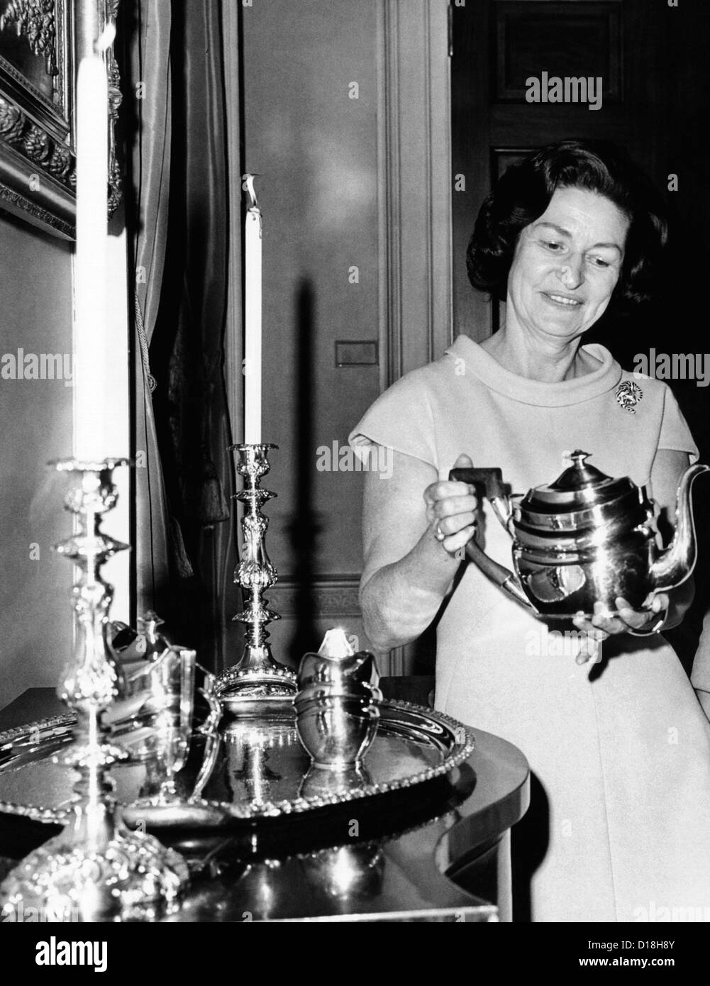 Silver teapot hi-res stock photography and images - Alamy