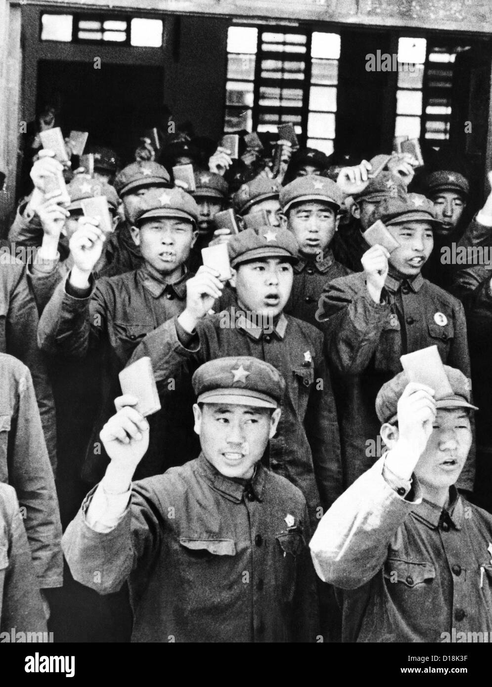 1970s china uniforms hi-res stock photography and images - Alamy