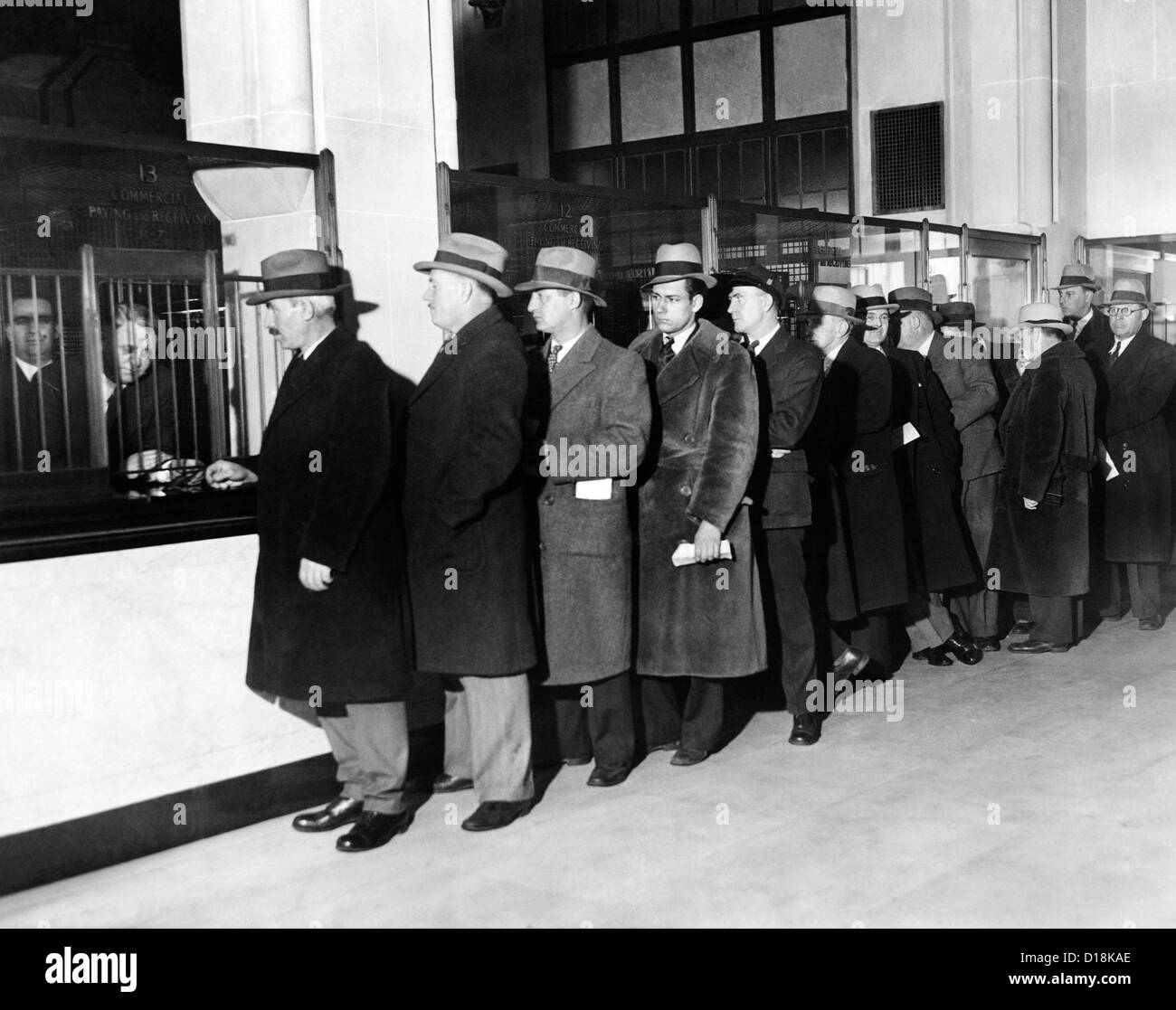 Payroll money for Detroit Workers. Line up of workers eir paychecks at ...