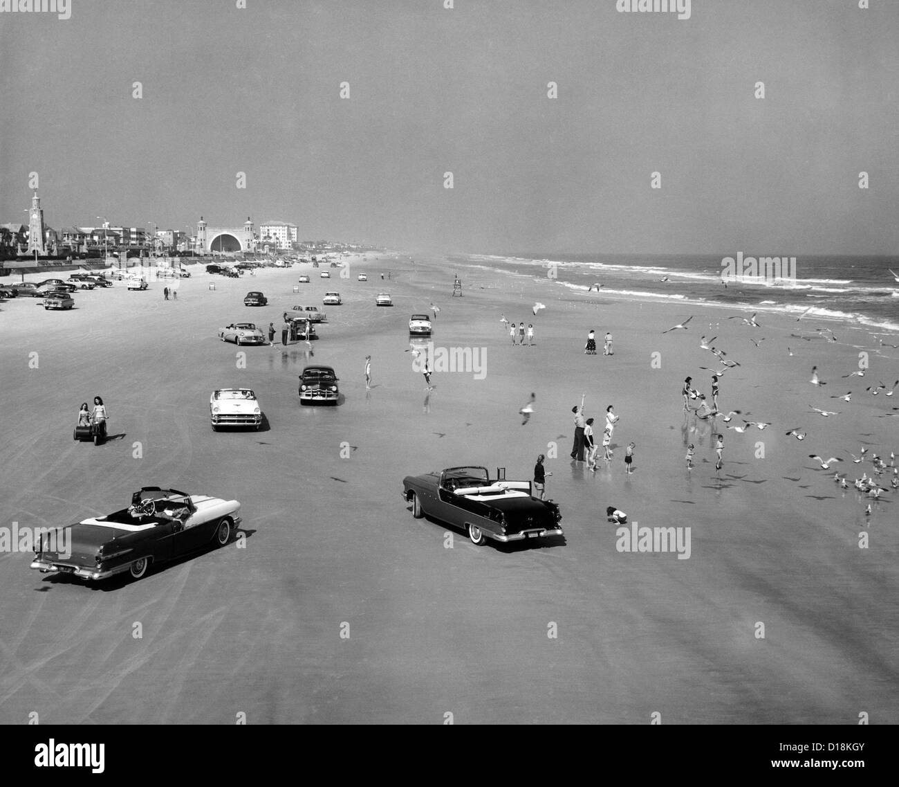 12 feet wide hi-res stock photography and images - Alamy