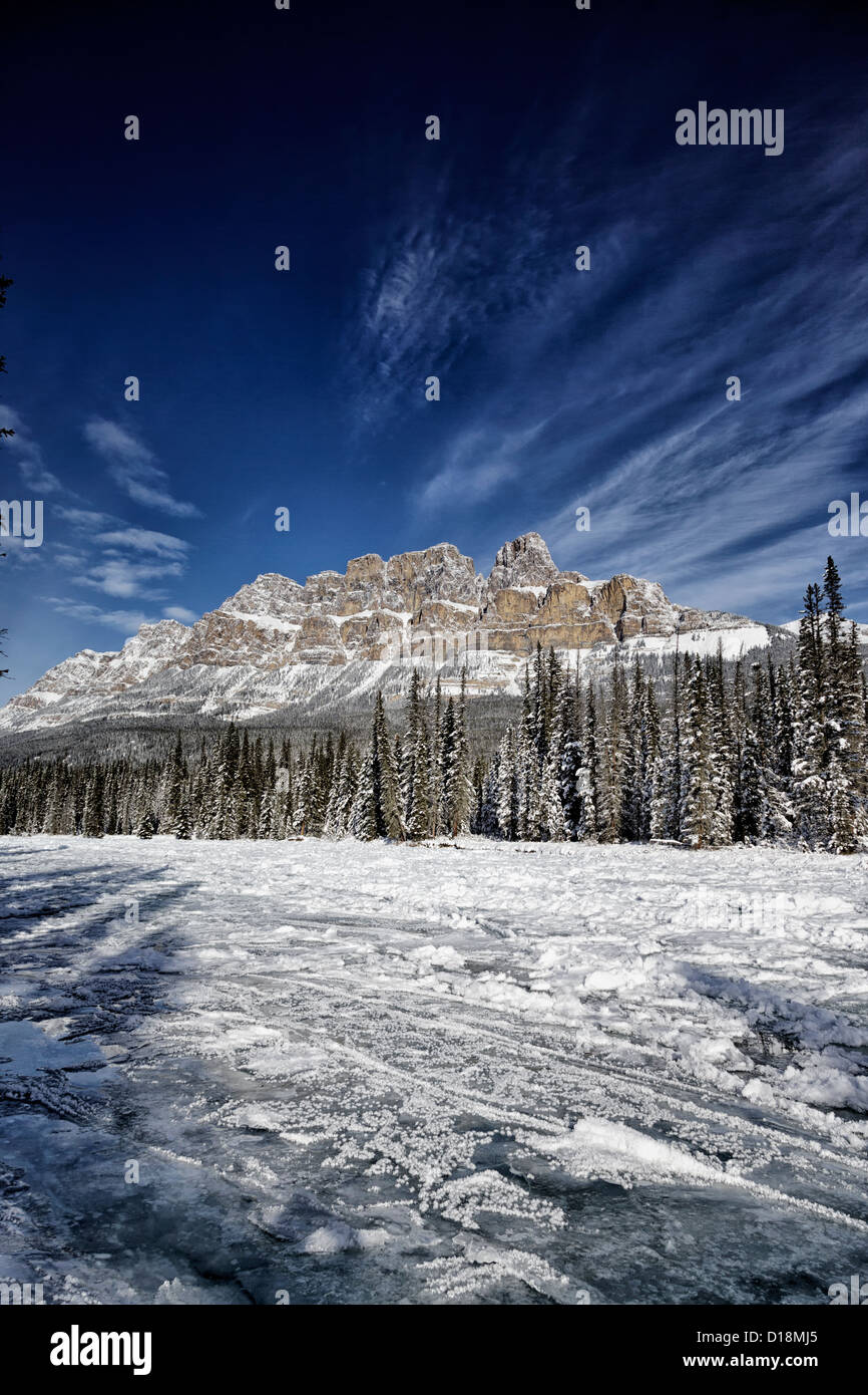 Banff winter hi-res stock photography and images - Alamy