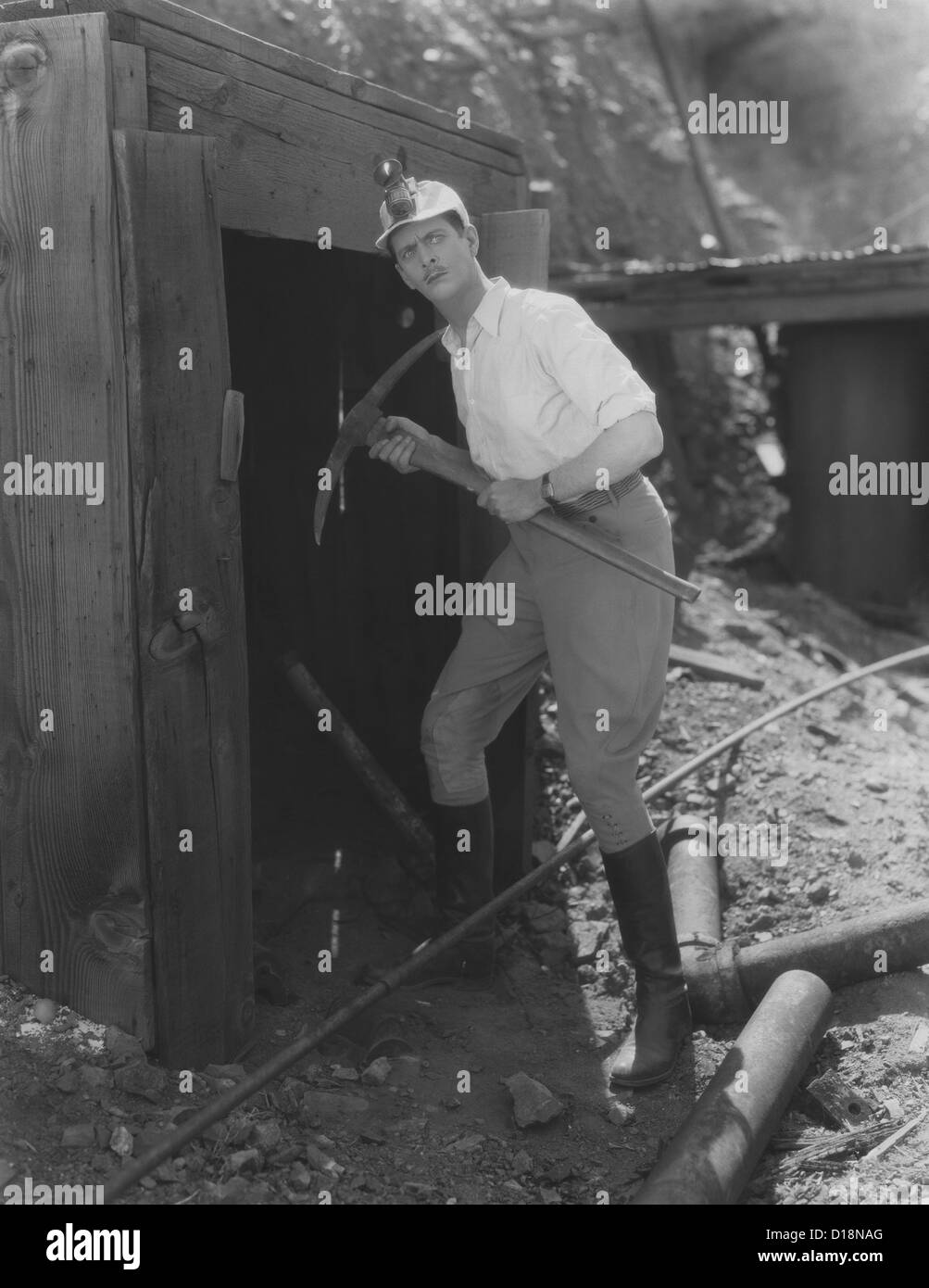 Working in coal mine hi-res stock photography and images - Alamy