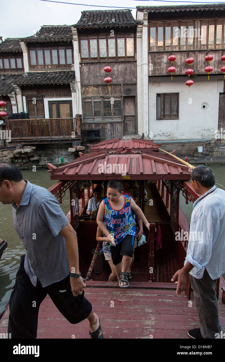 Tang people hi-res stock photography and images - Alamy
