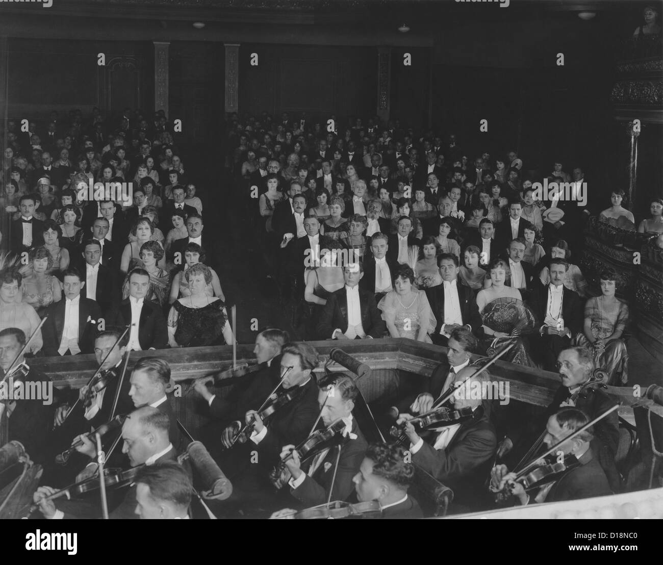 Audience classical music Black and White Stock Photos & Images - Alamy