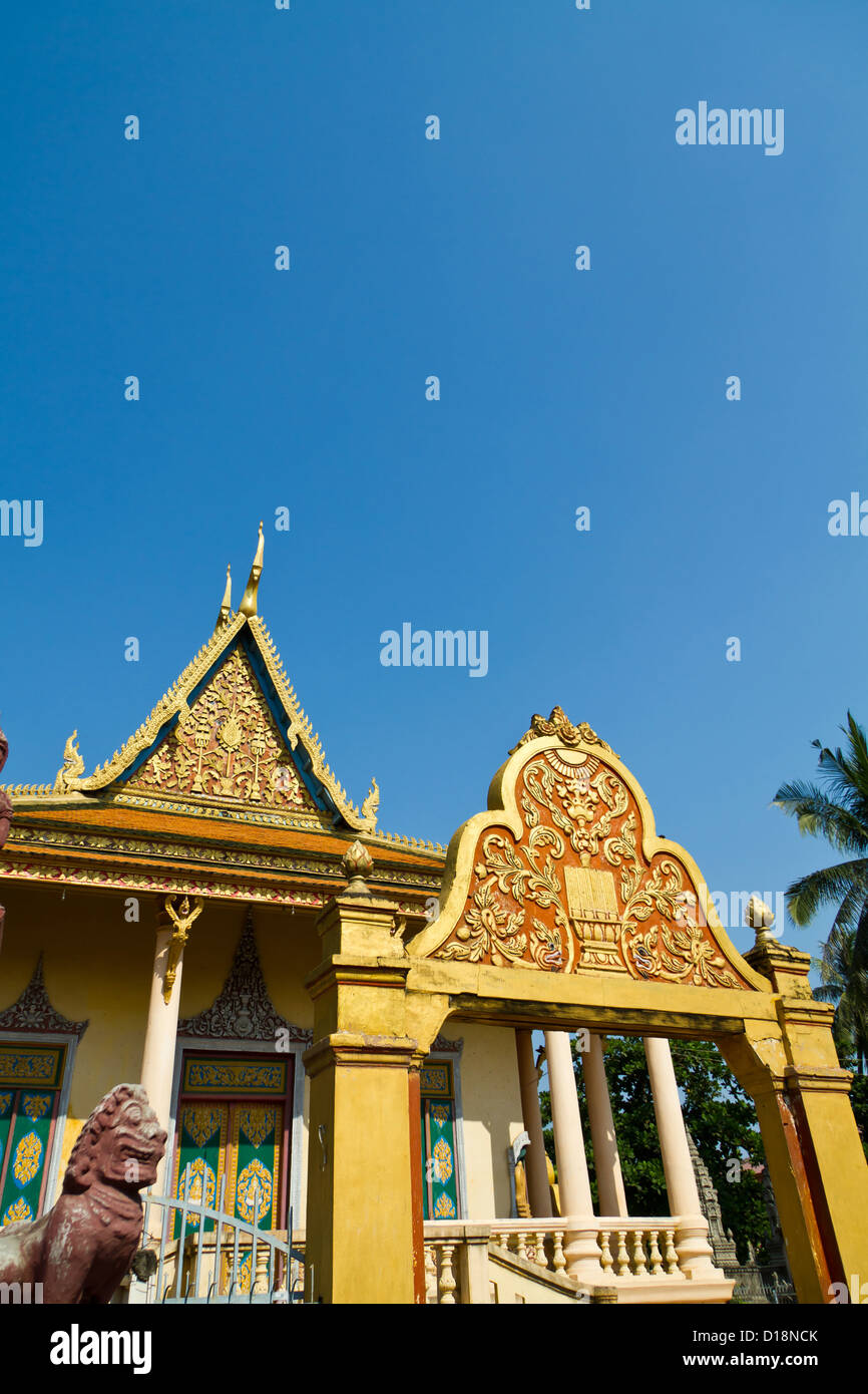 Wat sarawan hi-res stock photography and images - Alamy