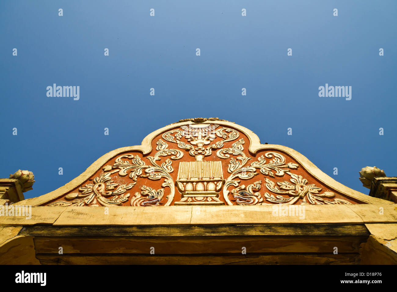 Wat sarawan hi-res stock photography and images - Alamy
