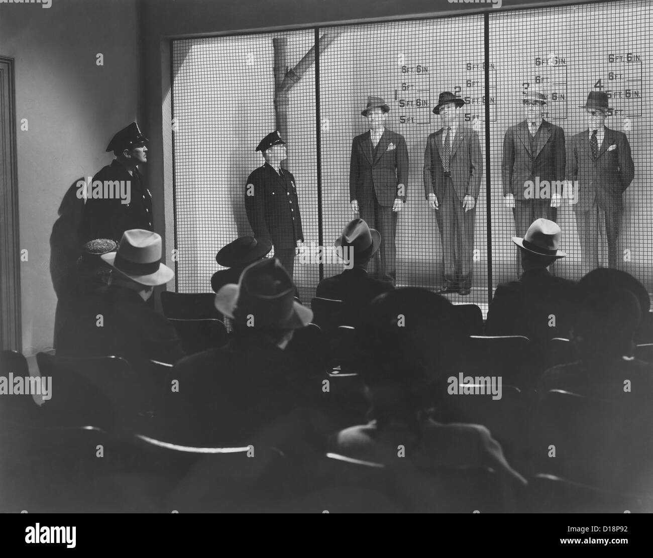 Black line measuring height length hi-res stock photography and images ...