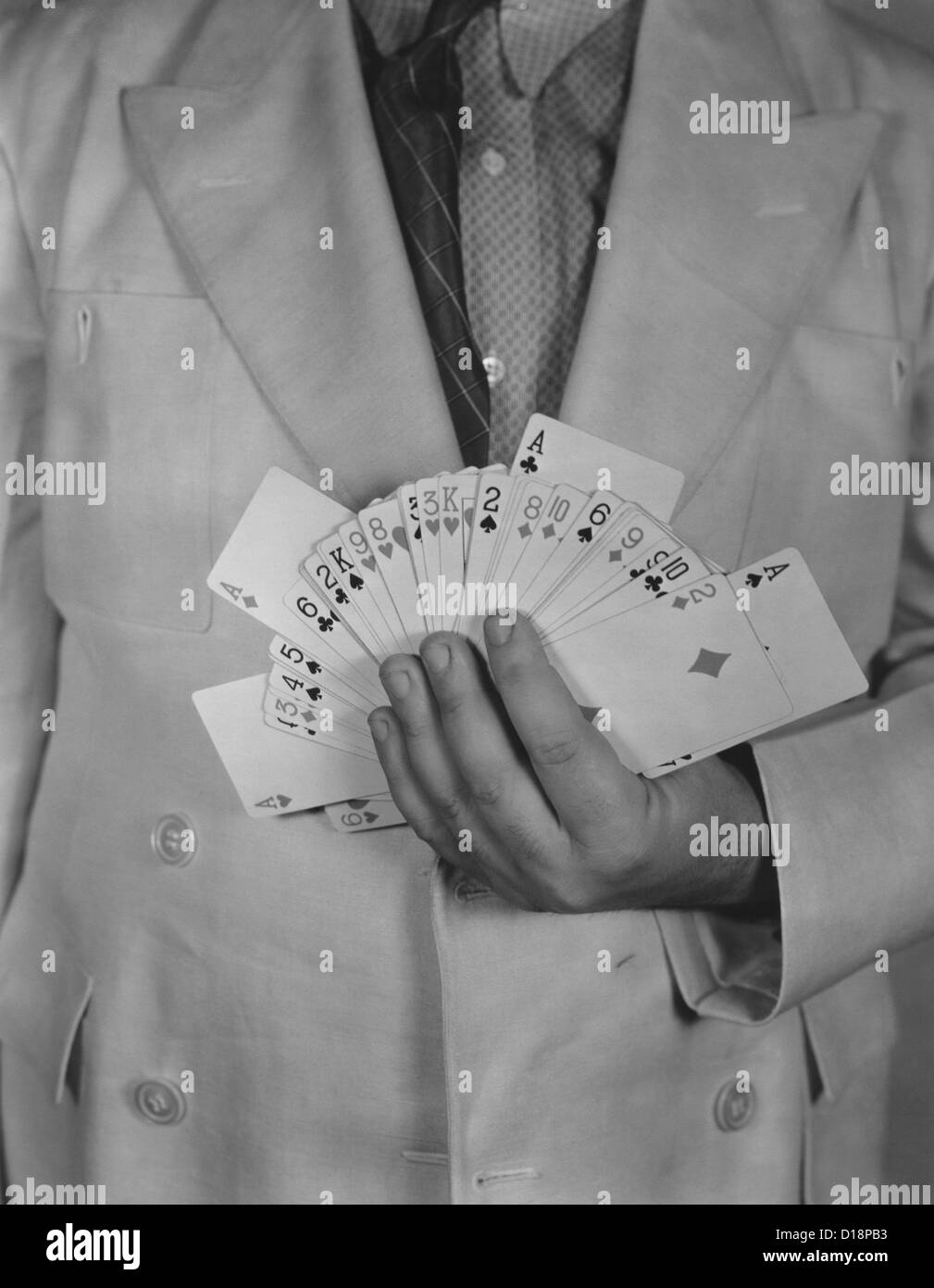 Showing cards Black and White Stock Photos & Images - Alamy