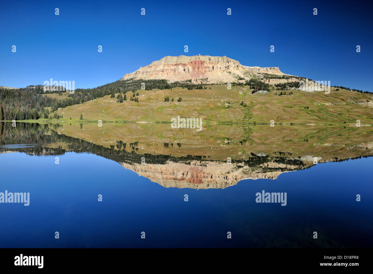 Beartooth Butte Reflections in Beartooth Lake, Beartooth Lake ...