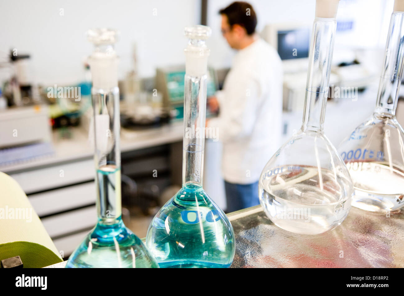 Laboratorial work hi-res stock photography and images - Alamy