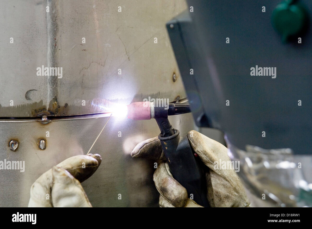 Man Welding Workpiece High Resolution Stock Photography and Images - Alamy