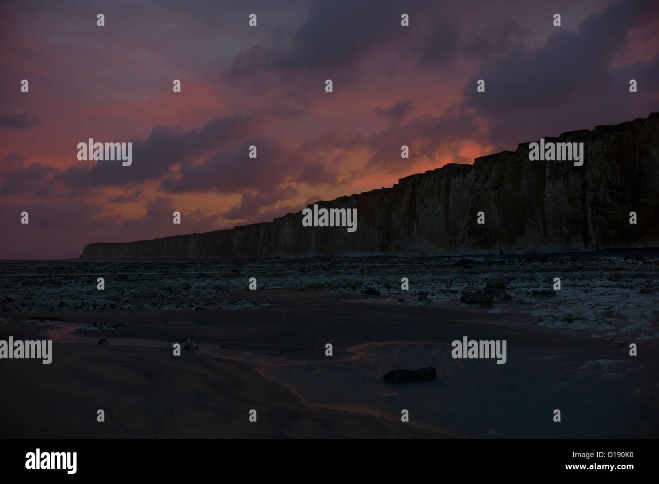 Sunrise over sea cliffs clouds hi-res stock photography and images - Alamy