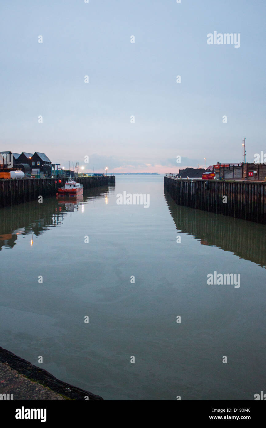 Whitstable Beach Harbour Stock Photo - Alamy