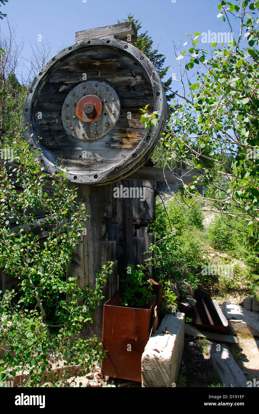 Ghost town mine remnants hi-res stock photography and images - Alamy