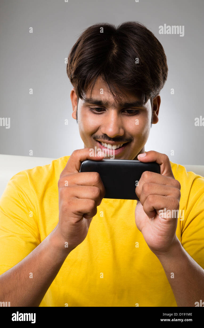 Sms games hi-res stock photography and images - Alamy